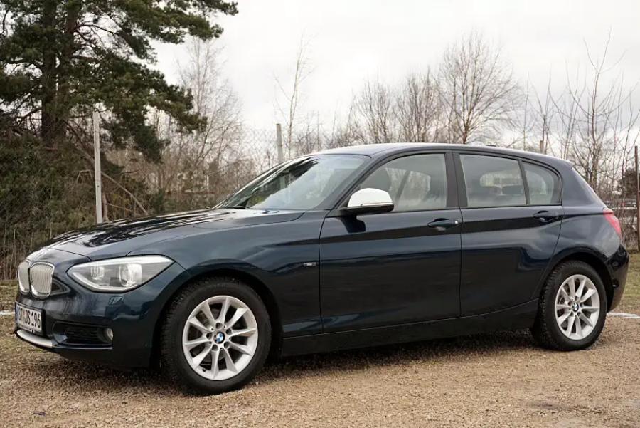 Zils BMW 116 2011 Rīga, ar dzinēja tilpumu 1.60 L un nobraukumu 218 tūkst. km par 7700 €, foto 5 vietnē AUTOMOTO.COM.LV