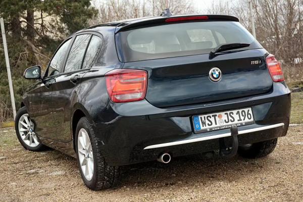 Zils BMW 116 2011 Rīga, ar dzinēja tilpumu 1.60 L un nobraukumu 218 tūkst. km par 7700 €, foto 8 vietnē AUTOMOTO.COM.LV