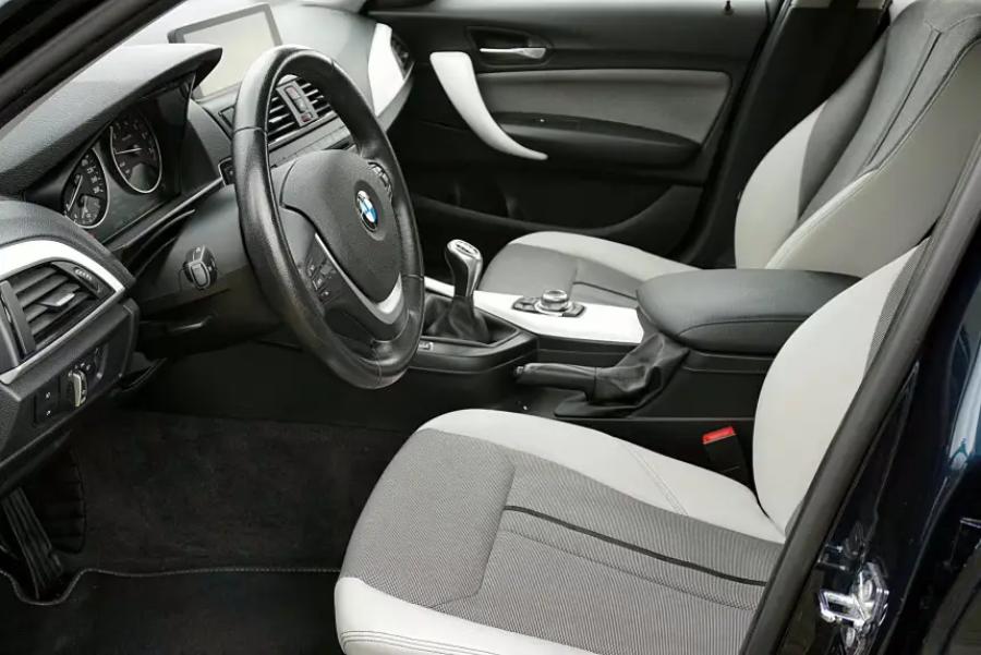 Zils BMW 116 2011 Rīga, ar dzinēja tilpumu 1.60 L un nobraukumu 218 tūkst. km par 7700 €, foto 20 vietnē AUTOMOTO.COM.LV