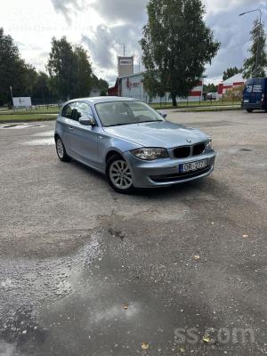 Zils BMW 116 2011 Ventspils, ar dzinēja tilpumu 2.00 L un nobraukumu 195 tūkst. km par 3000 €, foto 1 vietnē AUTOMOTO.COM.LV