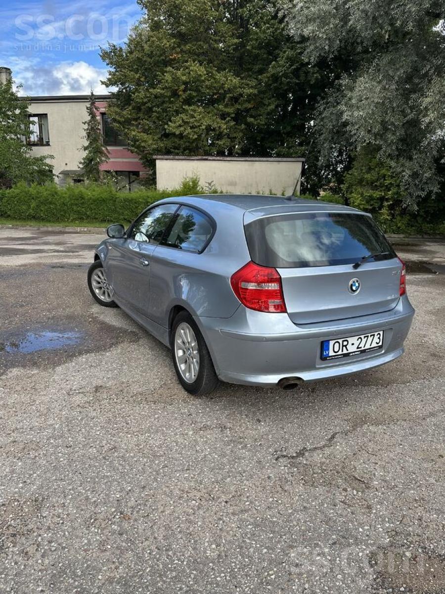 Zils BMW 116 2011 Ventspils, ar dzinēja tilpumu 2.00 L un nobraukumu 195 tūkst. km par 3000 €, foto 5 vietnē AUTOMOTO.COM.LV