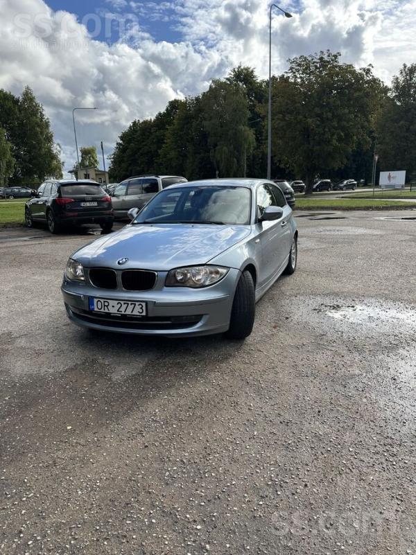 Blue BMW 116 2011 in Ventspils, with an engine capacity of 2.00 L and mileage of 195 thousand km for 3000 €, photo 3 on AUTOMOTO.COM.LV