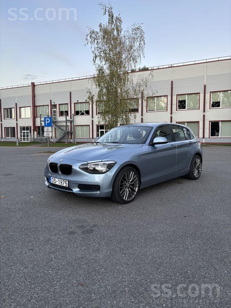 Zils BMW 116 2012 Rīga, ar dzinēja tilpumu 1.60 L un nobraukumu 196 tūkst. km par 5650 €, foto 4 vietnē AUTOMOTO.COM.LV