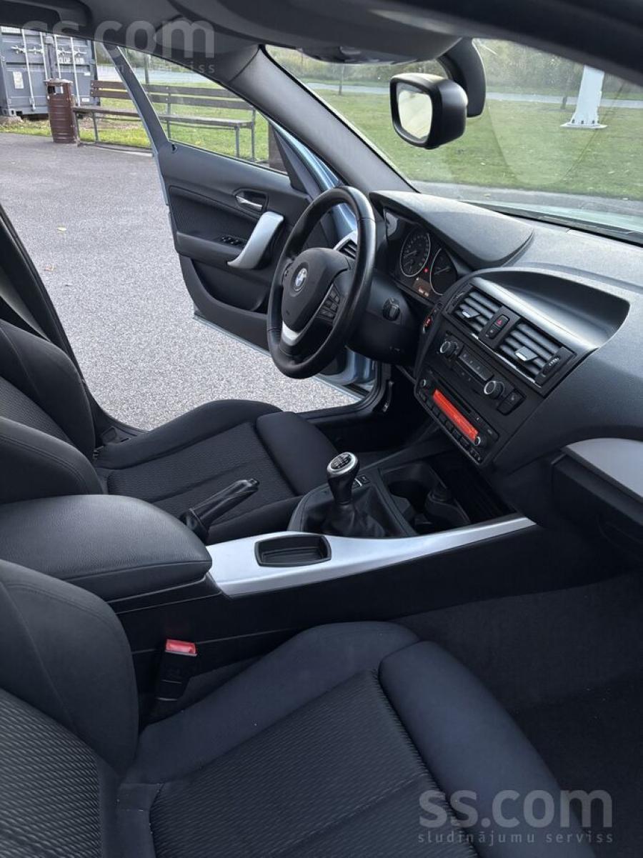 Zils BMW 116 2012 Rīga, ar dzinēja tilpumu 1.60 L un nobraukumu 196 tūkst. km par 5650 €, foto 11 vietnē AUTOMOTO.COM.LV