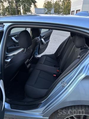 Zils BMW 116 2012 Rīga, ar dzinēja tilpumu 1.60 L un nobraukumu 196 tūkst. km par 5650 €, foto 12 vietnē AUTOMOTO.COM.LV