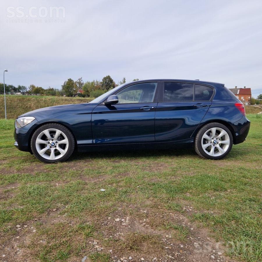 Zils BMW 116 2013 Daugavpils, ar dzinēja tilpumu 2.00 L un nobraukumu 274 tūkst. km par 7950 €, foto 5 vietnē AUTOMOTO.COM.LV