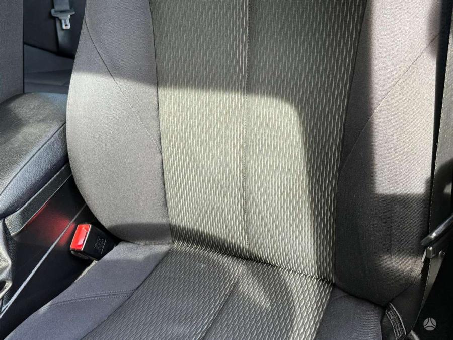 Zils BMW 116 2014 Utena, ar dzinēja tilpumu 2.00 L un nobraukumu 217 tūkst. km par 6200 €, foto 16 vietnē AUTOMOTO.COM.LV