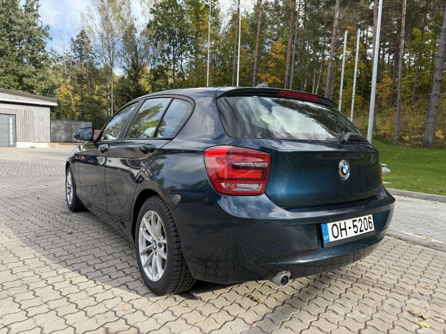 Blue BMW 116 2015 in Riga, with an engine capacity of 1.60 L and mileage of 259 thousand km for 5900 €, photo 4 on AUTOMOTO.COM.LV