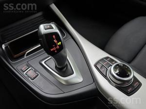 Blue BMW 116 2017 in Bauska, with an engine capacity of 1.50 L and mileage of 185 thousand km for 9950 €, photo 15 on AUTOMOTO.COM.LV