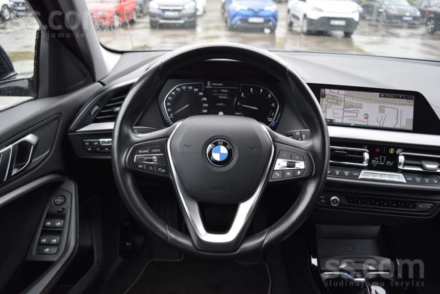 Zils BMW 116 2021 Rīga, ar dzinēja tilpumu 1.50 L un nobraukumu 79 tūkst. km par 17900 €, foto 10 vietnē AUTOMOTO.COM.LV