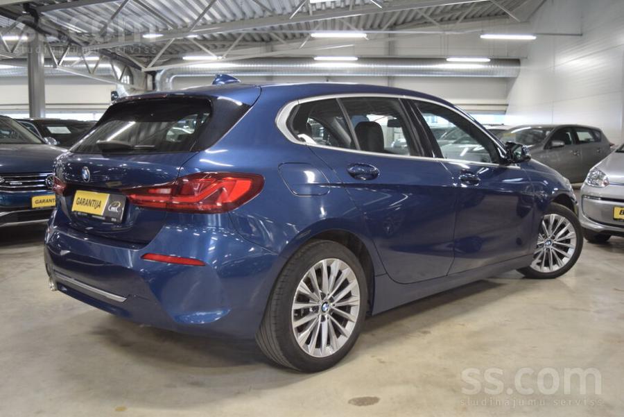 Zils BMW 116 2021 Rīga, ar dzinēja tilpumu 1.50 L un nobraukumu 79 tūkst. km par 16900 €, foto 2 vietnē AUTOMOTO.COM.LV