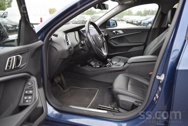 Zils BMW 116 2021 Rīga, ar dzinēja tilpumu 1.50 L un nobraukumu 79 tūkst. km par 17400 €, foto 3 vietnē AUTOMOTO.COM.LV