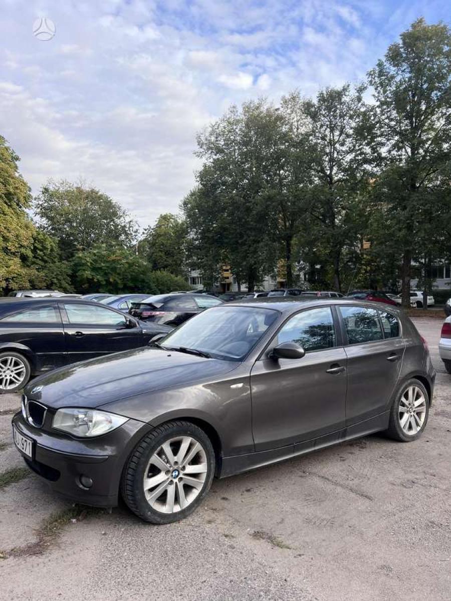 Brown BMW 116 2006 in Vilnius, with an engine capacity of 1.60 L and mileage of 170 thousand km for 1900 €, photo 4 on AUTOMOTO.COM.LV