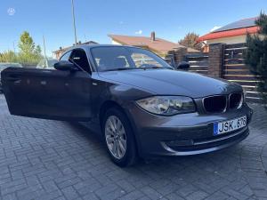 Brown BMW 116 2009 in Kaunas, with an engine capacity of 2.00 L and mileage of 276 thousand km for 2990 €, photo 16 on AUTOMOTO.COM.LV