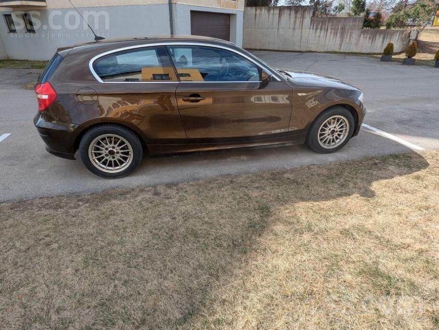 Brūns BMW 116 2010 Rīga, ar dzinēja tilpumu 2.00 L un nobraukumu 252 tūkst. km par 1890 €, foto 1 vietnē AUTOMOTO.COM.LV