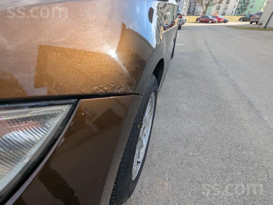 Brūns BMW 116 2010 Rīga, ar dzinēja tilpumu 2.00 L un nobraukumu 252 tūkst. km par 1890 €, foto 6 vietnē AUTOMOTO.COM.LV