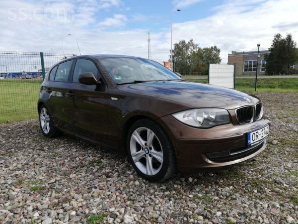 БМВ 116 2011 в Салдус на AUTOMOTO.COM.LV Коричневый БМВ 116 2011 в Салдус, объемом двигателя 2.00 л и пробегом 297 тыс. км за 4990 €, фото 4 на AUTOMOTO.COM.LV