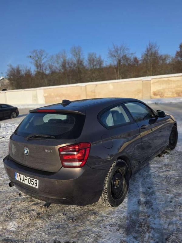 Brown BMW 116 2012 in Kaunas, with an engine capacity of 1.60 L and mileage of 150 thousand km for 6500 €, photo 3 on AUTOMOTO.COM.LV
