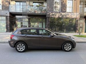 Brūns BMW 116 2012 Viļņa, ar dzinēja tilpumu 2.00 L un nobraukumu 225 tūkst. km par 4900 €, foto 5 vietnē AUTOMOTO.COM.LV