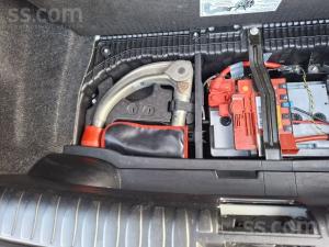 BMW 116 2009 in Jelgava, with an engine capacity of 2.00 L and mileage of 170 thousand km for 3290 €, photo 11 on AUTOMOTO.COM.LV