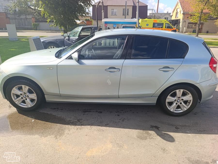 Green BMW 116 2008 in Siauliai, with an engine capacity of 1.60 L and mileage of 273 thousand km for 3000 €, photo 5 on AUTOMOTO.COM.LV