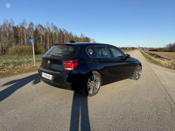 Green BMW 116 2013 in Panevezys, with an engine capacity of 1.60 L and mileage of 229 thousand km for 5700 €, photo 5 on AUTOMOTO.COM.LV