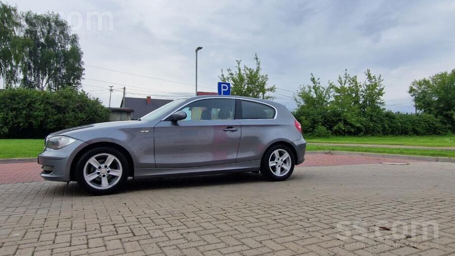 Pelēks BMW 116 2010 Jelgava, ar dzinēja tilpumu 2.00 L un nobraukumu 288 tūkst. km par 2950 €, foto 15 vietnē AUTOMOTO.COM.LV