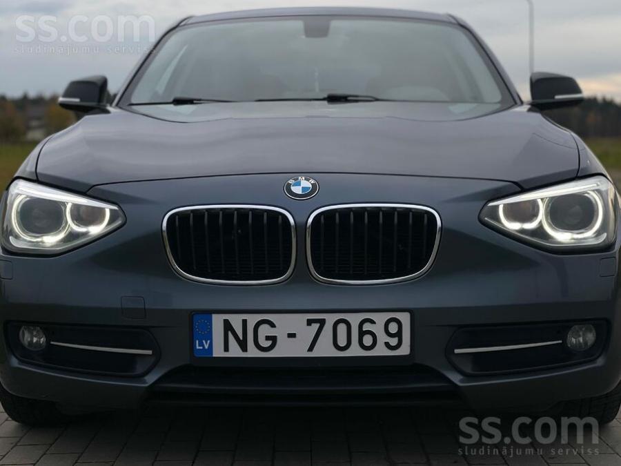 Grey BMW 116 2013 in Riga, with an engine capacity of 1.60 L and mileage of 225 thousand km for 4990 €, photo 1 on AUTOMOTO.COM.LV
