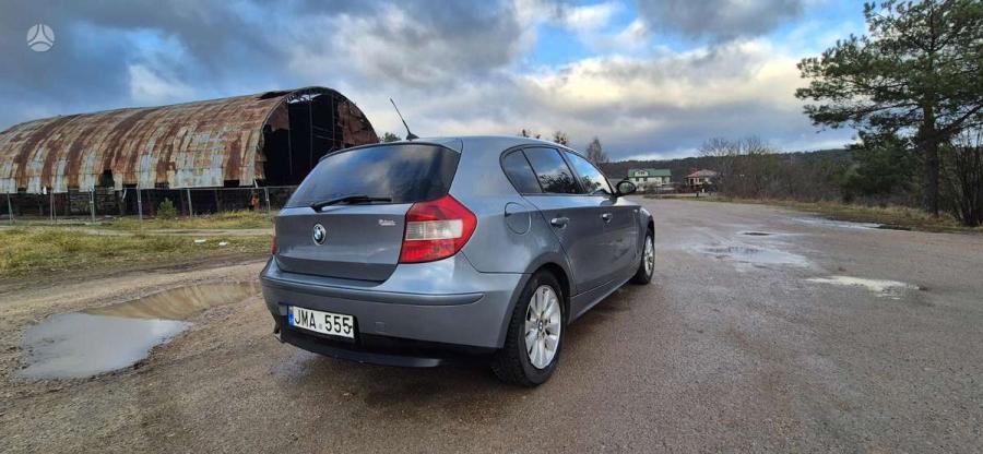 Grey BMW 116 2004 in Kaunas, with an engine capacity of 1.60 L and mileage of 196 thousand km for 1499 €, photo 4 on AUTOMOTO.COM.LV