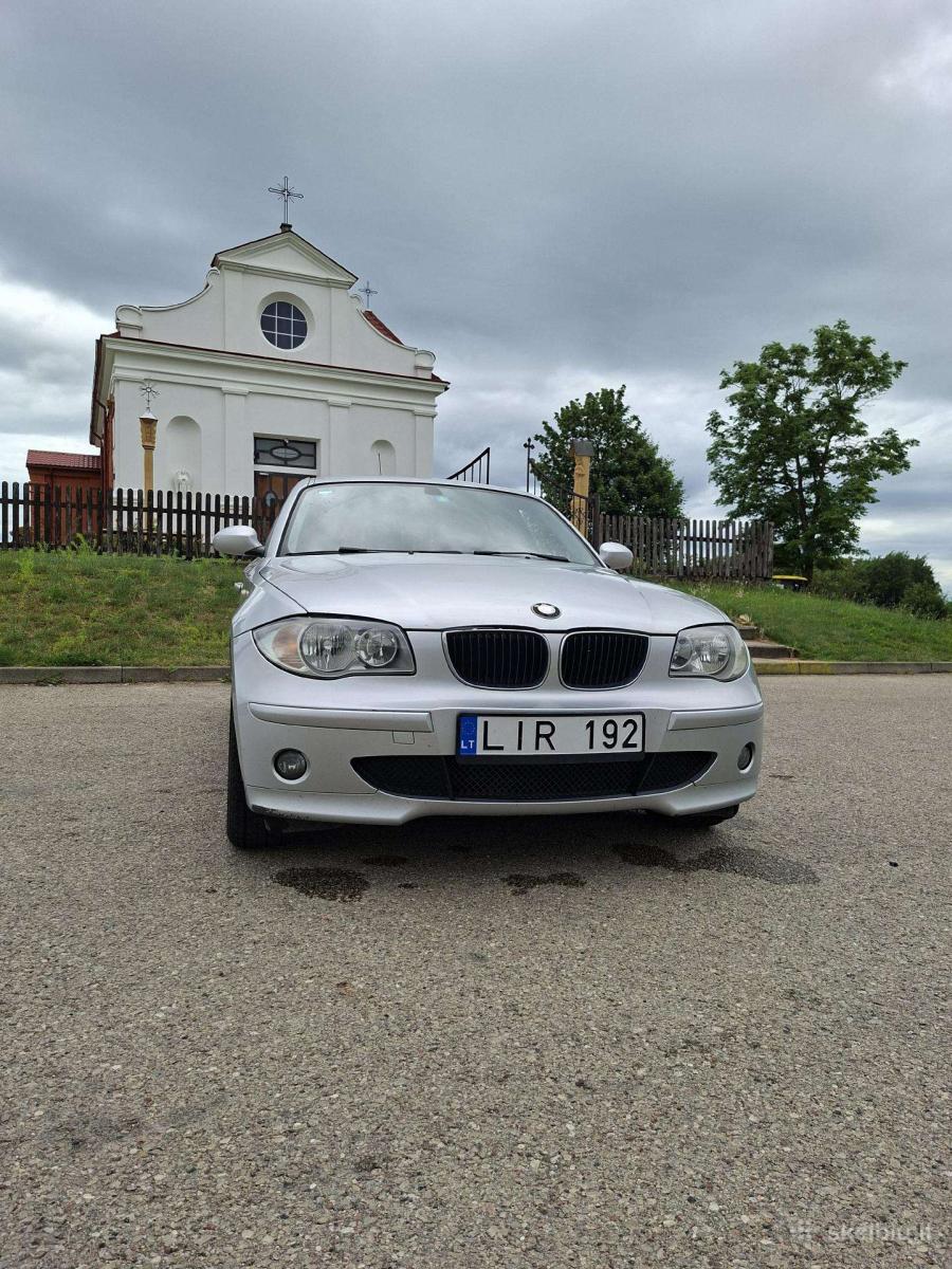 Grey BMW 116 2004 in Siauliai, with an engine capacity of 1.60 L and mileage of 261 thousand km for 2100 €, photo 3 on AUTOMOTO.COM.LV