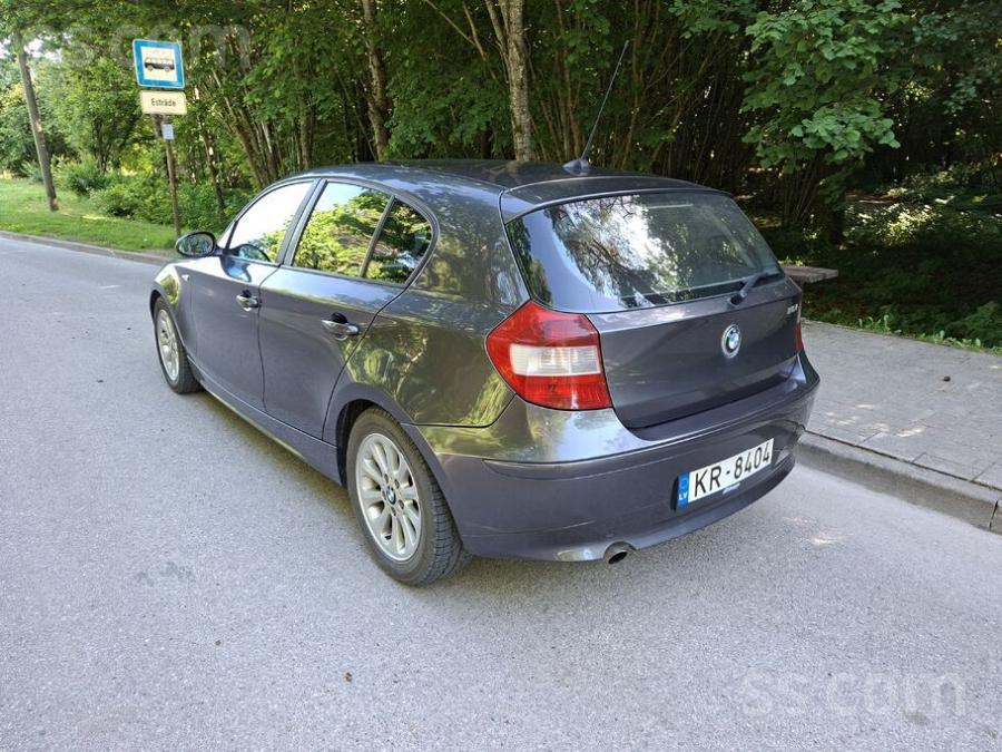 Pelēks BMW 116 2004 Dobele, ar dzinēja tilpumu 1.60 L un nobraukumu 212 tūkst. km par 1750 €, foto 4 vietnē AUTOMOTO.COM.LV
