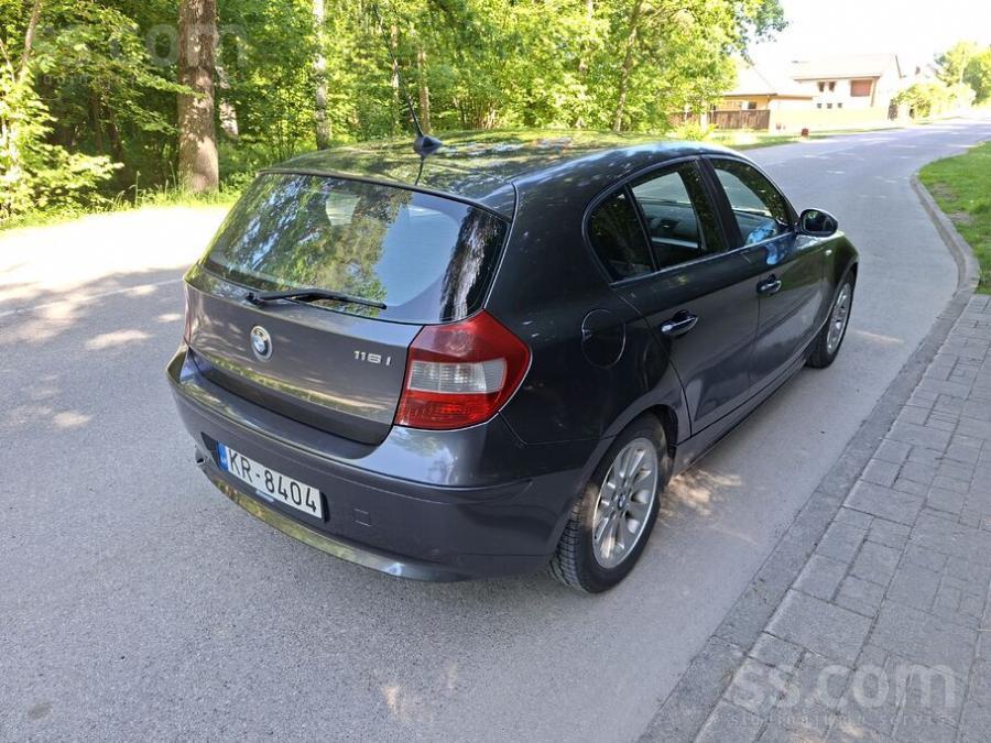 Pelēks BMW 116 2004 Dobele, ar dzinēja tilpumu 1.60 L un nobraukumu 212 tūkst. km par 1750 €, foto 5 vietnē AUTOMOTO.COM.LV