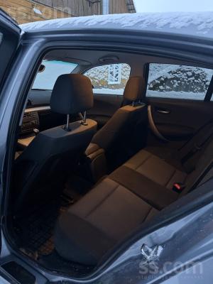 Pelēks BMW 116 2004 Cēsis, ar dzinēja tilpumu 1.60 L un nobraukumu 244 tūkst. km par 2400 €, foto 6 vietnē AUTOMOTO.COM.LV