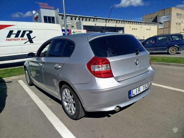 Grey BMW 116 2004 in Panevezys, with an engine capacity of 1.60 L and mileage of 232 thousand km for 1350 €, photo 6 on AUTOMOTO.COM.LV