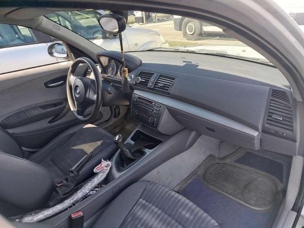 Grey BMW 116 2004 in Panevezys, with an engine capacity of 1.60 L and mileage of 232 thousand km for 1350 €, photo 7 on AUTOMOTO.COM.LV