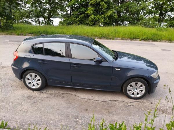 Pelēks BMW 116 2005 Rīga, ar dzinēja tilpumu 1.60 L un nobraukumu 391 tūkst. km par 9950 €, foto 3 vietnē AUTOMOTO.COM.LV