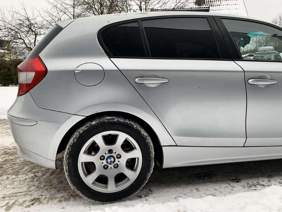 Grey BMW 116 2005 in Kaunas, with an engine capacity of 1.60 L and mileage of 321 thousand km for 1700 €, photo 19 on AUTOMOTO.COM.LV