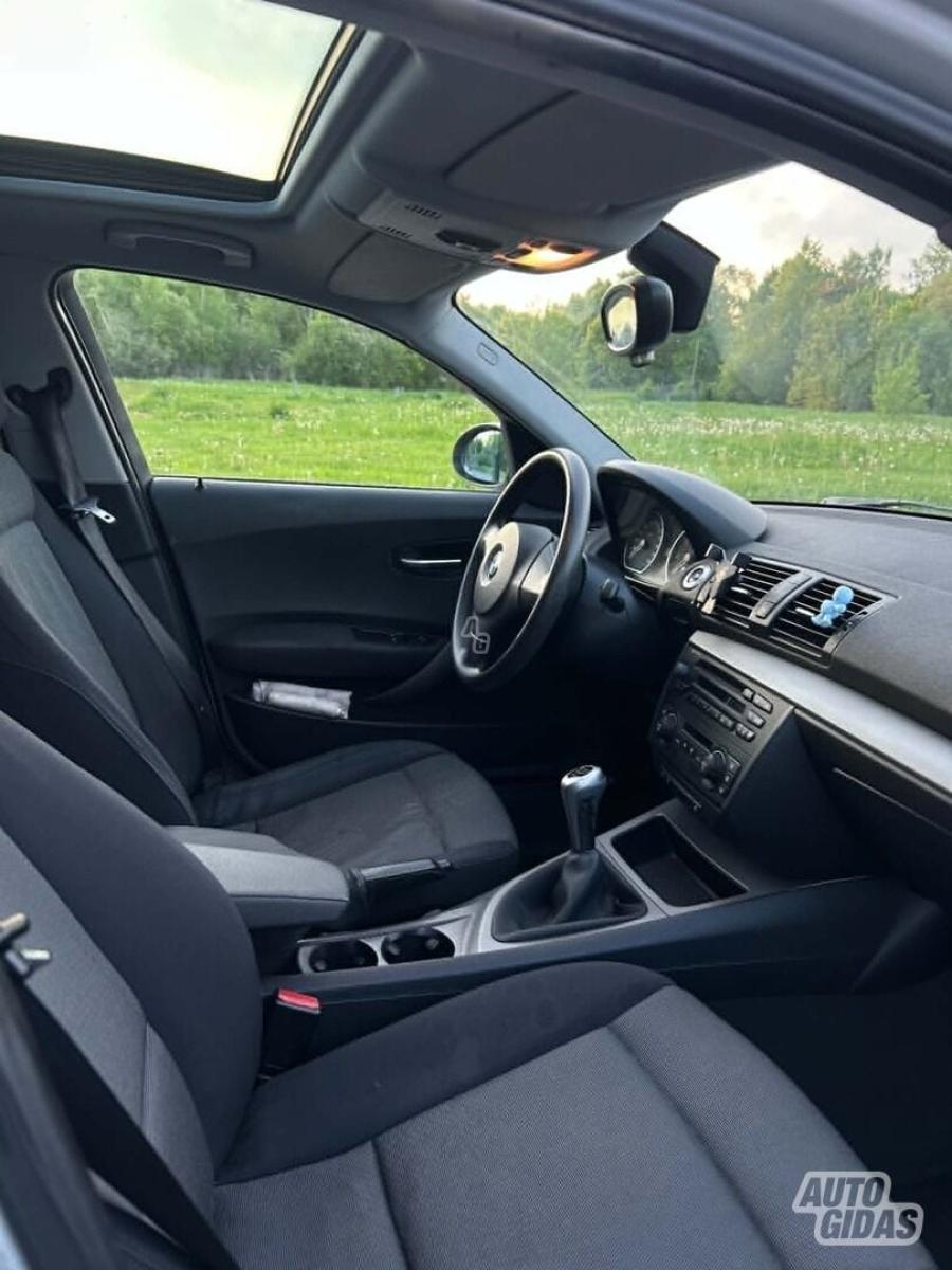 Grey BMW 116 2005 in Vilnius, with an engine capacity of 1.60 L and mileage of 256 thousand km for 2850 €, photo 7 on AUTOMOTO.COM.LV