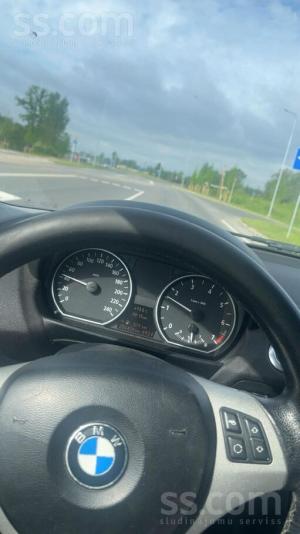 Grey BMW 116 2005 in Jelgava, with an engine capacity of 1.60 L and mileage of 254 thousand km for 950 €, photo 5 on AUTOMOTO.COM.LV