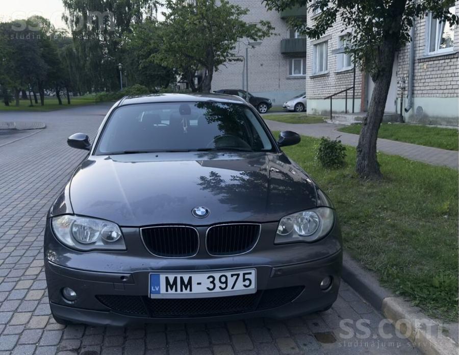 Pelēks BMW 116 2005 Ventspils, ar dzinēja tilpumu 1.60 L un nobraukumu 241 tūkst. km par 2590 €, foto 1 vietnē AUTOMOTO.COM.LV