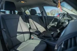 Grey BMW 116 2006 in Liepaja, with an engine capacity of 1.60 L and mileage of 164 thousand km for 3500 €, photo 13 on AUTOMOTO.COM.LV