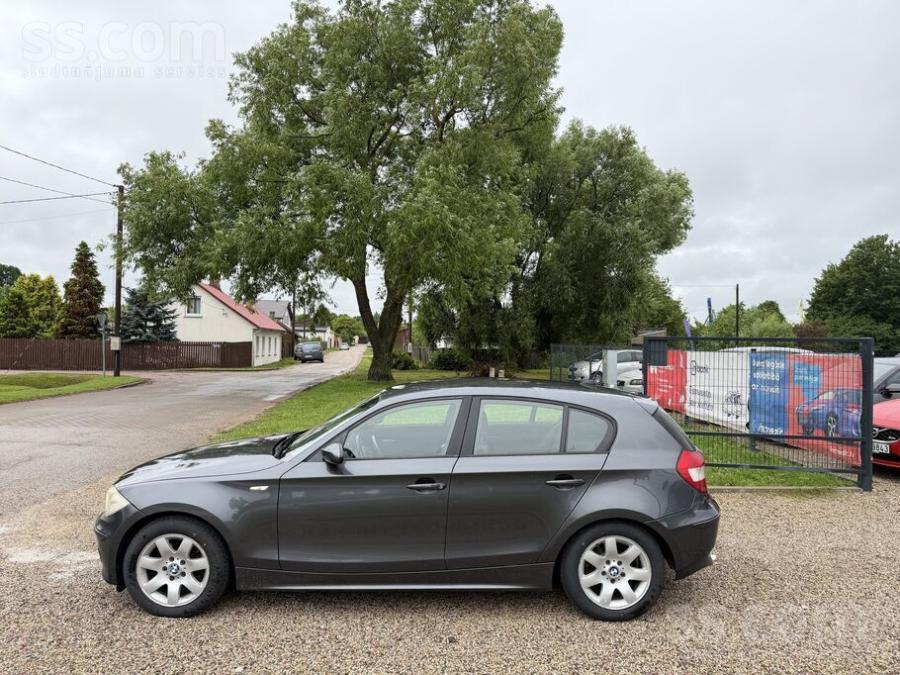 Grey BMW 116 2006 in Ventspils, with an engine capacity of 1.60 L and mileage of 194 thousand km for 2490 €, photo 5 on AUTOMOTO.COM.LV
