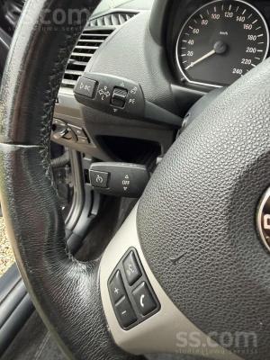 Grey BMW 116 2006 in Ventspils, with an engine capacity of 1.60 L and mileage of 194 thousand km for 2490 €, photo 13 on AUTOMOTO.COM.LV