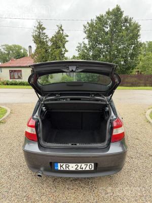 Grey BMW 116 2006 in Ventspils, with an engine capacity of 1.60 L and mileage of 194 thousand km for 2490 €, photo 19 on AUTOMOTO.COM.LV