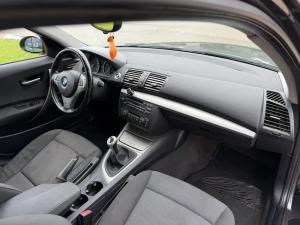 Pelēks BMW 116 2006 Ventspils, ar dzinēja tilpumu 1.60 L un nobraukumu 194 tūkst. km par 2490 €, foto 16 vietnē AUTOMOTO.COM.LV