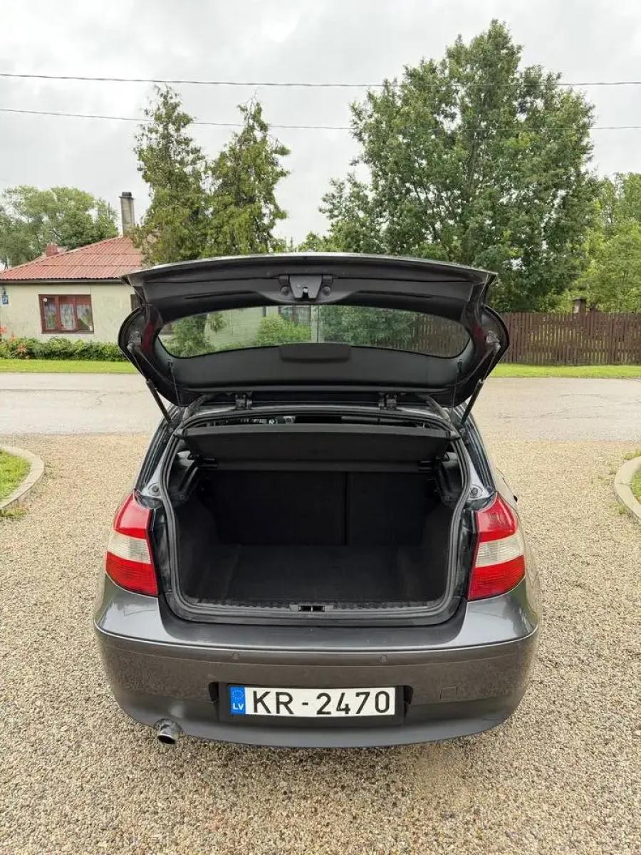 Pelēks BMW 116 2006 Ventspils, ar dzinēja tilpumu 1.60 L un nobraukumu 194 tūkst. km par 2490 €, foto 19 vietnē AUTOMOTO.COM.LV