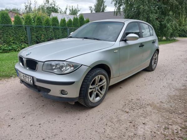 Grey BMW 116 2006 in Riga, with an engine capacity of 1.60 L and mileage of 231 thousand km for 1350 €, photo 1 on AUTOMOTO.COM.LV