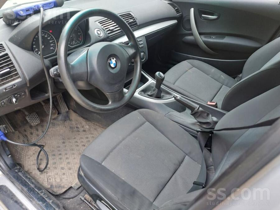 Pelēks BMW 116 2006 Rīga, ar dzinēja tilpumu 1.60 L un nobraukumu 231 tūkst. km par 1350 €, foto 8 vietnē AUTOMOTO.COM.LV