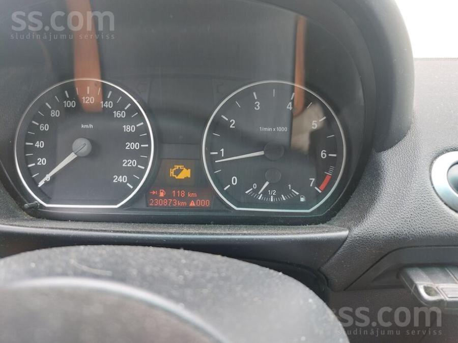 Pelēks BMW 116 2006 Rīga, ar dzinēja tilpumu 1.60 L un nobraukumu 231 tūkst. km par 1350 €, foto 11 vietnē AUTOMOTO.COM.LV
