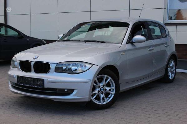 Grey BMW 116 2009 in Kretinga, with an engine capacity of 2.00 L and mileage of 222 thousand km for 3399 €, photo 1 on AUTOMOTO.COM.LV